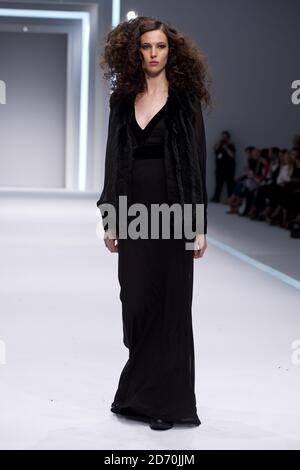 Ruby Aldridge on the catwalk Stock Photo - Alamy