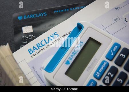 Barclays Online Banking Pinsentry Card Reader Stock Photo - Alamy