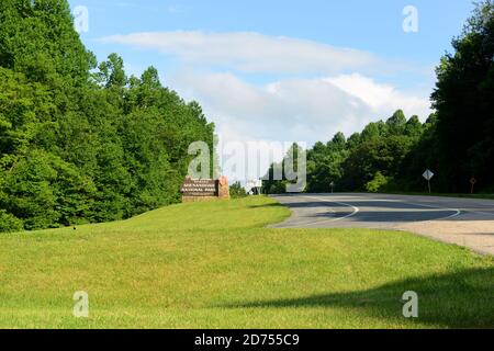 Swift Run Gap entrance to Shenandoah National Park, Blue Ridge ...