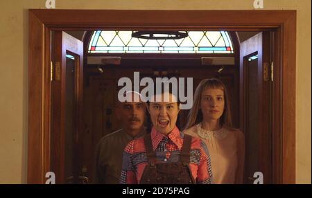 THE PLANTERS, from left: Hannah Leder, Alexandra Kotcheff, 2019. © 1091 ...