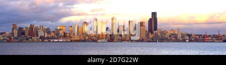 Seattle Skyline Panorama from Alki Beach Stock Photo - Alamy