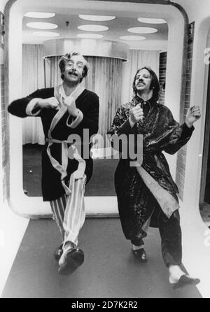 THE MAGIC CHRISTIAN 1969 Commonwealth United film with Raquel Welch ...