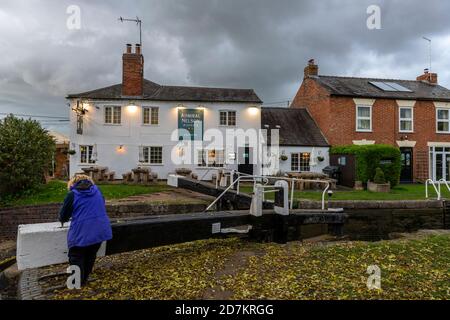 Admiral Nelson canal side pub sign, Braunston, Daventry ...