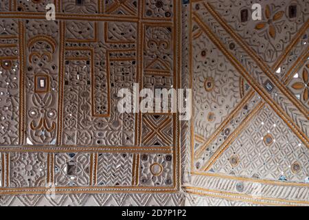 Traditional mural mud work of Gujarat - India, Clay art for wall ...