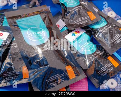 Drug deactivation packets for free distribution. National Prescription ...