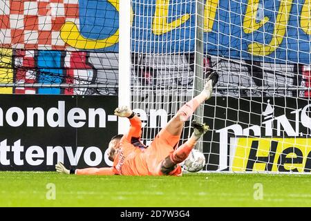 WAALWIJK - 25-10-2020, Mandemakers stadion. Dutch football, eredivisie ...