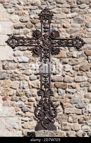 Close up of an old Holy cross Stock Photo - Alamy
