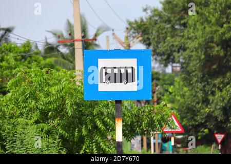 Indian road signs on the highway between Jaipur and Agra, India Stock ...
