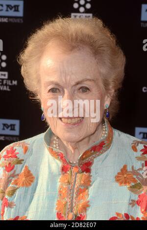 Angela Allen at the 2017 TCM Classic Film Festival Opening Night Red ...