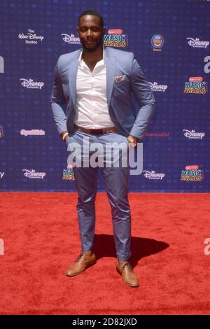 LOS ANGELES - APR 29: Barry White Jr at the 2017 Radio Disney Music ...
