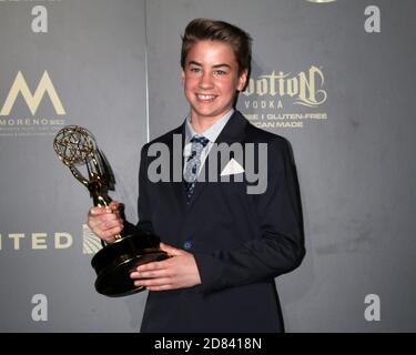 LOS ANGELES - APR 29: Isaac Kragten at the 2017 Creative Daytime Emmy ...