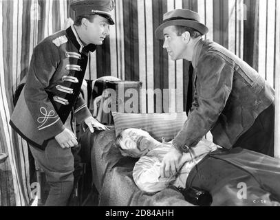 SIG RUMAN and HUMPHREY BOGART in THE WAGONS ROLL AT NIGHT 1941 director ...