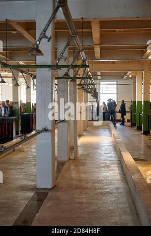 The showers for the inmates at Alcatraz prison Stock Photo - Alamy