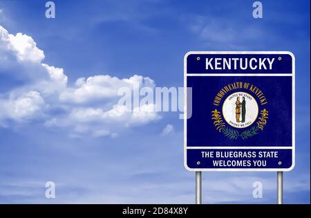 Welcome to Kentucky road sign at the state border Stock Photo - Alamy