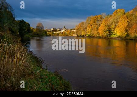 Autumn colours at Coldstream beside the River Tweed on the Scottish ...