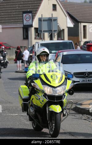 Mauchline, Ayrshire, Scotland, UK. Female police motorcycle officer on ...