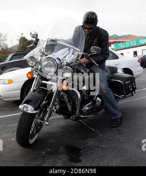Is Jim Carrey trying to start his own Malibu Hell's Angels chapter ...