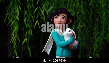 OVER THE MOON, from left: Bungee (voice: Edie Ichioka), Fei Fei (voice ...