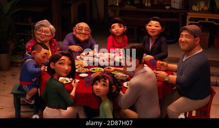 OVER THE MOON, from left: Mrs. Zhong (voice: Sandra Oh), Chin (voice ...