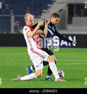 Alejandro Gomez of Atalanta during the UEFA Champions League Round of ...