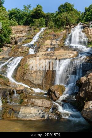 Bamni Waterfall is a A much spread-out waterfall and cascades over the ...