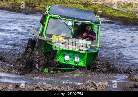 SALOVKA, RUSSIA - MAY 5, 2017: Muddy competition at the annual car ...