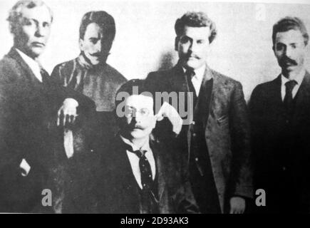 The 'Junta Organizadora del PLM 1910' refers to the organizational ...