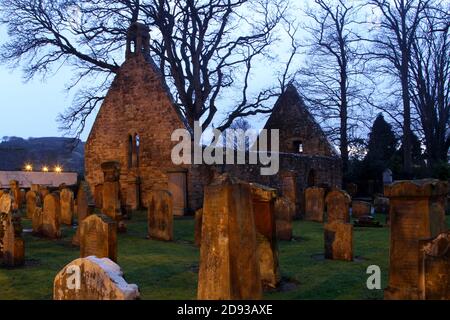 Alloway Kirk yard in Ayrshire the burial place of the poets Robert ...
