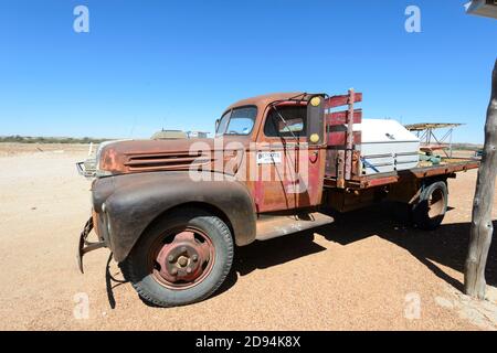 The Betoota Hotel is an old renowned Outback pub in the Ghost town of ...