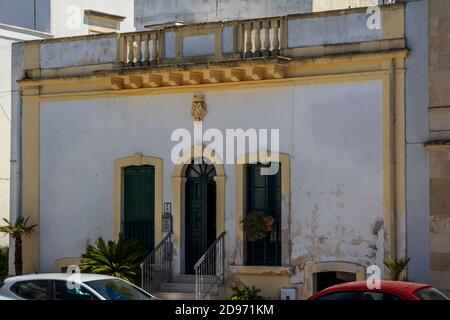 The town of Castro Maina in Salento, Puglia, Italy Stock Photo - Alamy