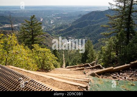 The stairs of Manitou Incline in Colorado Stock Photo - Alamy