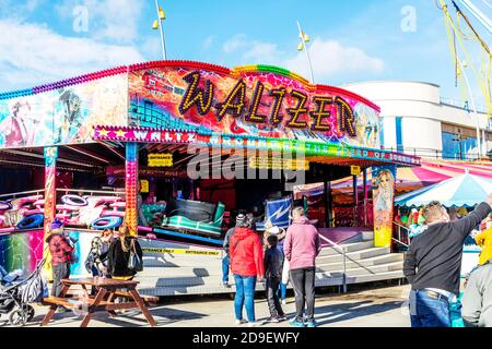Waltzer Fairground Ride Stock Photo - Alamy