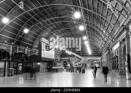 The Grand Concourse of Sydney Central Station Stock Photo - Alamy