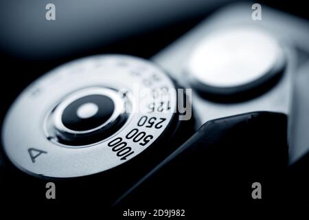 Film camera shutter dial Stock Photo - Alamy