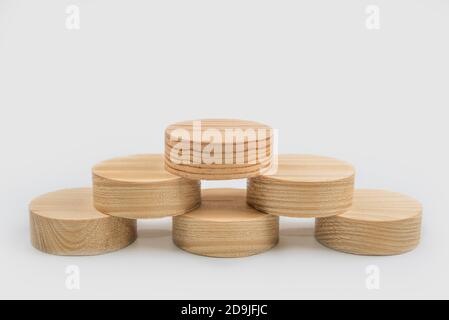 Pile of circle Wooden cutouts for conceptual sign Stock Photo - Alamy