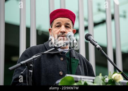 Berlin, Germany, Imam Taha Sabri heads the Dar Assalam Mosque Stock ...
