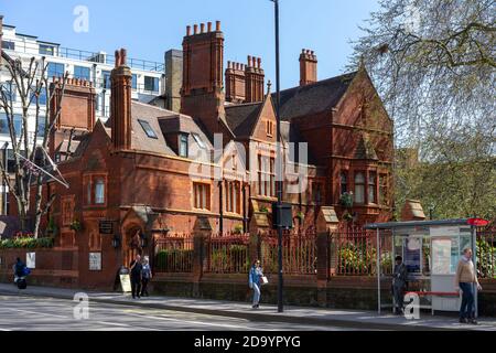 Red Brick Terracotta Gothic St. Pauls Hotel The Melody Whisky Bar, 153 ...
