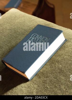 Anglican Common Praise Hymn book Queens' College chapel, Cambridge ...