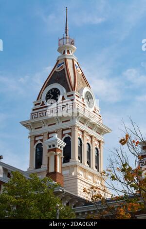 pontiac courthouse on route 66 illinois Stock Photo - Alamy