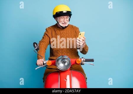 Senior finding internet is fun Stock Photo - Alamy