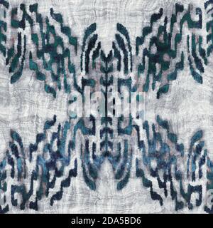 Seamless grungy tribal ethnic rug motif pattern Stock Photo - Alamy