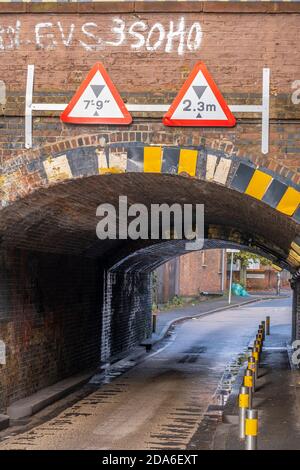 Lower Downs Road, Wimbledon, London UK. 10 November 2020. A Network ...