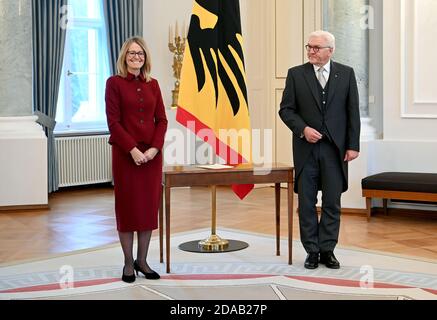 11 November 2020, Berlin: Jill Gallard, Ambassador of the United ...