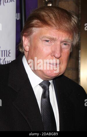 A LITTLE NIGHT MUSIC Opening Night on Broadway Stock Photo - Alamy