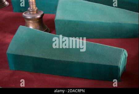 Coffins in an Ottoman turkish mausoleum tomb Stock Photo - Alamy