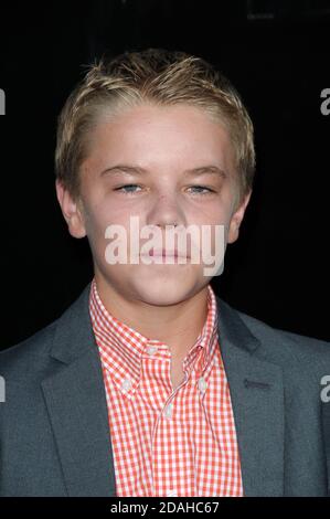 Maxwell Perry Cotton 08/07/2013 "Elysium" Premiere held at Regency ...