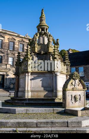 the cross linlithgow with cross well and burgh halls west lothian ...