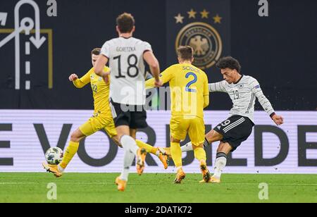 Leroy Sane (Germany, #19) scores the goal [goal] for 4:0, behind him ...
