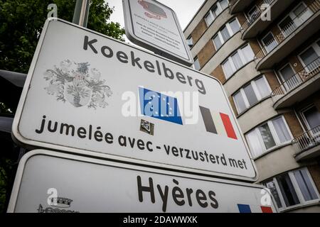 Illustration shows the name of the Koekelberg municipality on a road ...