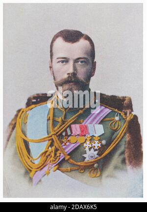 The Romanov Dynasty - Tsar Nicholas II with his wife and family in 1913 ...